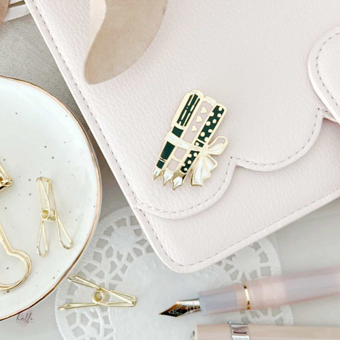 Fountain pen lover - limited edition magnetic enamel pin – Hello Petite ...